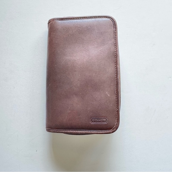 Coach | Bags | Vintage Coach Brown Leather Zip Around Organizer Credit ...